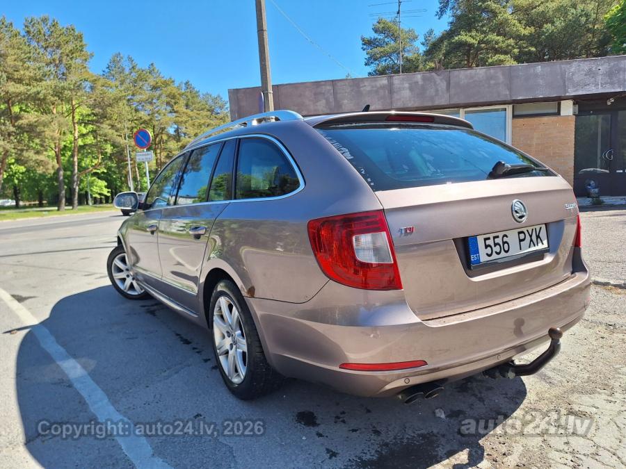 Violet Skoda SuperB 2011 in Tallinn, with an engine capacity of 2.00 L and mileage of 370 thousand km for 3299 €, photo 4 on AUTOMOTO.COM.LV