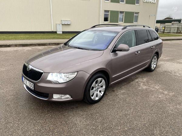 Violet Skoda SuperB 2012 in Ukmerge, with an engine capacity of 1.97 L and mileage of 370 thousand km for 3950 €, photo 3 on AUTOMOTO.COM.LV