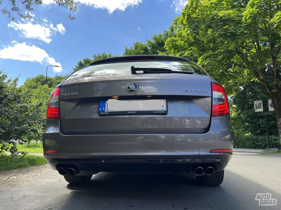 Violet Skoda SuperB 2014 in Vilnius, with an engine capacity of 2.00 L and mileage of 334 thousand km for 3300 €, photo 6 on AUTOMOTO.COM.LV