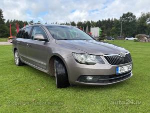 Violet Skoda SuperB 2014 in Narva, with an engine capacity of 2.00 L and mileage of 351 thousand km for 7000 €, photo 3 on AUTOMOTO.COM.LV