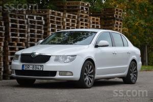 Balts Skoda SuperB 2008 Tukums, ar dzinēja tilpumu 1.80 L un nobraukumu 321 tūkst. km par 2100 €, foto  vietnē AUTOMOTO.COM.LV