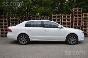Balts Skoda SuperB 2008 Tukums, ar dzinēja tilpumu 1.80 L un nobraukumu 321 tūkst. km par 2100 €, foto 6 vietnē AUTOMOTO.COM.LV