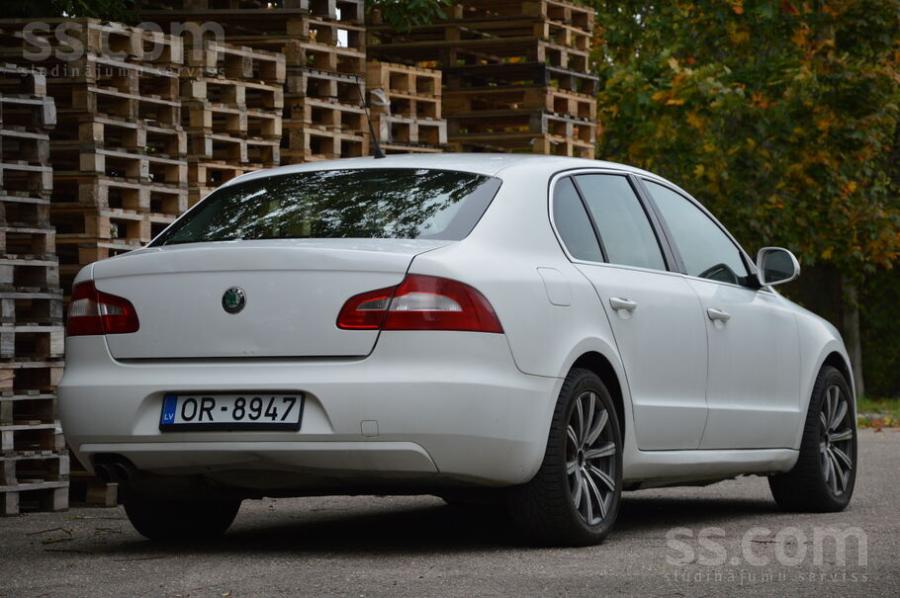 Balts Skoda SuperB 2008 Tukums, ar dzinēja tilpumu 1.80 L un nobraukumu 321 tūkst. km par 2100 €, foto 7 vietnē AUTOMOTO.COM.LV