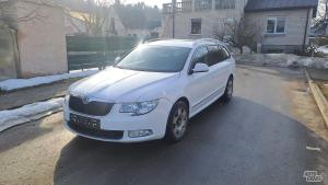 Balts Skoda SuperB 2010 Viļņa, ar dzinēja tilpumu 2.00 L un nobraukumu 320 tūkst. km par 4250 €, foto 3 vietnē AUTOMOTO.COM.LV