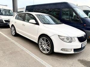 White Skoda SuperB 2011 in Kaunas, with an engine capacity of 2.00 L and mileage of 400 thousand km for 2999 €, photo  on AUTOMOTO.COM.LV