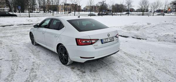 Balts Skoda SuperB 2015 Klaipėda, ar dzinēja tilpumu 1.97 L un nobraukumu 203 tūkst. km par 9800 €, foto 5 vietnē AUTOMOTO.COM.LV