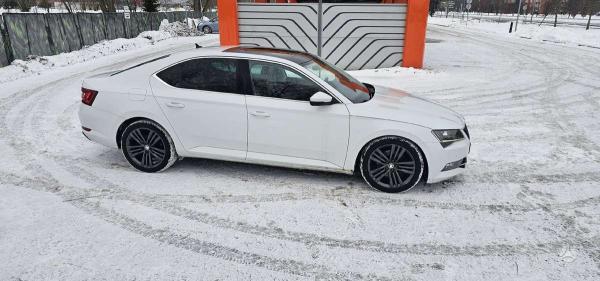 Balts Skoda SuperB 2015 Klaipėda, ar dzinēja tilpumu 1.97 L un nobraukumu 203 tūkst. km par 9800 €, foto 6 vietnē AUTOMOTO.COM.LV