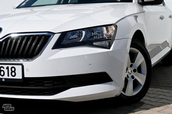 White Skoda SuperB 2016 in Kretinga, with an engine capacity of 1.60 L and mileage of 265 thousand km for 7999 €, photo 5 on AUTOMOTO.COM.LV
