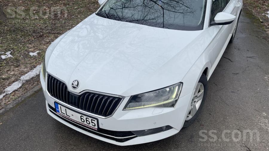 Balts Skoda SuperB 2016 Rīga, ar dzinēja tilpumu 1.80 L un nobraukumu 290 tūkst. km par 6900 €, foto 3 vietnē AUTOMOTO.COM.LV