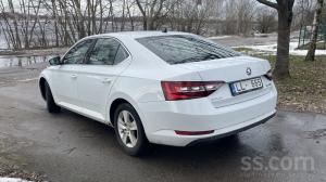 Balts Skoda SuperB 2016 Rīga, ar dzinēja tilpumu 1.80 L un nobraukumu 290 tūkst. km par 6900 €, foto 4 vietnē AUTOMOTO.COM.LV