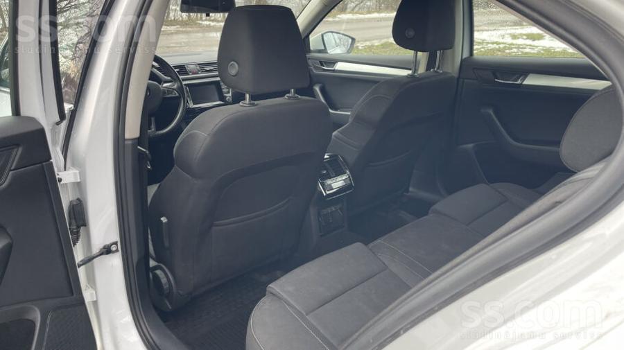 Balts Skoda SuperB 2016 Rīga, ar dzinēja tilpumu 1.80 L un nobraukumu 290 tūkst. km par 6900 €, foto 14 vietnē AUTOMOTO.COM.LV