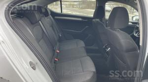 Balts Skoda SuperB 2016 Rīga, ar dzinēja tilpumu 1.80 L un nobraukumu 290 tūkst. km par 6900 €, foto 21 vietnē AUTOMOTO.COM.LV