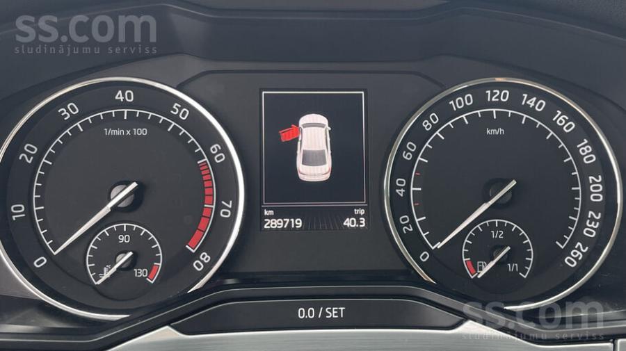 Balts Skoda SuperB 2016 Rīga, ar dzinēja tilpumu 1.80 L un nobraukumu 290 tūkst. km par 6900 €, foto 24 vietnē AUTOMOTO.COM.LV