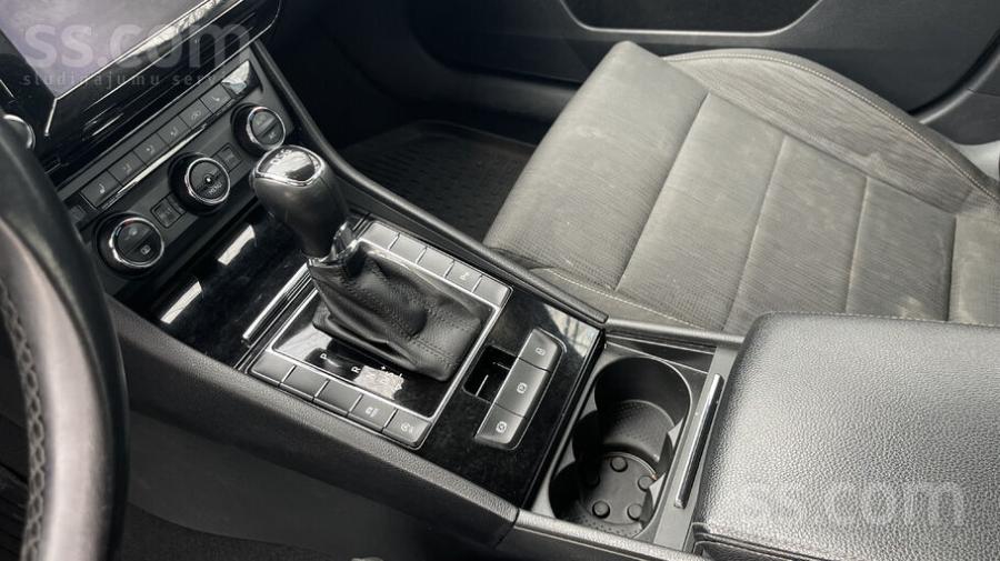 Balts Skoda SuperB 2016 Rīga, ar dzinēja tilpumu 1.80 L un nobraukumu 290 tūkst. km par 6900 €, foto 25 vietnē AUTOMOTO.COM.LV