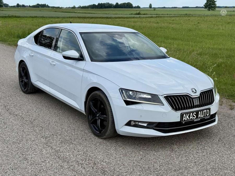 Balts Skoda SuperB 2016 Vilkaviškis, ar dzinēja tilpumu 1.97 L un nobraukumu 267 tūkst. km par 10700 €, foto 3 vietnē AUTOMOTO.COM.LV