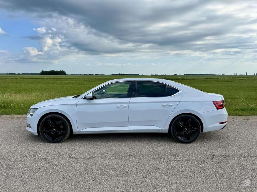 Balts Skoda SuperB 2016 Vilkaviškis, ar dzinēja tilpumu 1.97 L un nobraukumu 267 tūkst. km par 10700 €, foto 6 vietnē AUTOMOTO.COM.LV