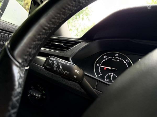 Balts Skoda SuperB 2016 Kauņa, ar dzinēja tilpumu 1.97 L un nobraukumu 247 tūkst. km par 9350 €, foto 10 vietnē AUTOMOTO.COM.LV