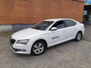White Skoda SuperB 2016 in Klaipeda, with an engine capacity of 1.60 L and mileage of 285 thousand km for 5400 €, photo 10 on AUTOMOTO.COM.LV