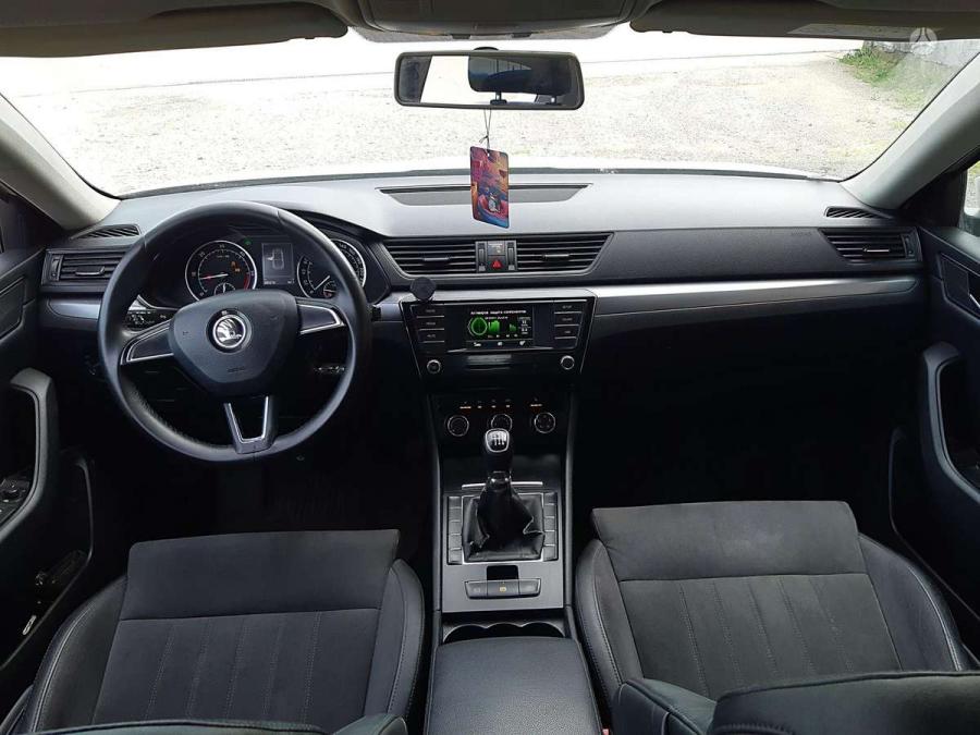 White Skoda SuperB 2016 in Klaipeda, with an engine capacity of 1.60 L and mileage of 285 thousand km for 5400 €, photo 22 on AUTOMOTO.COM.LV