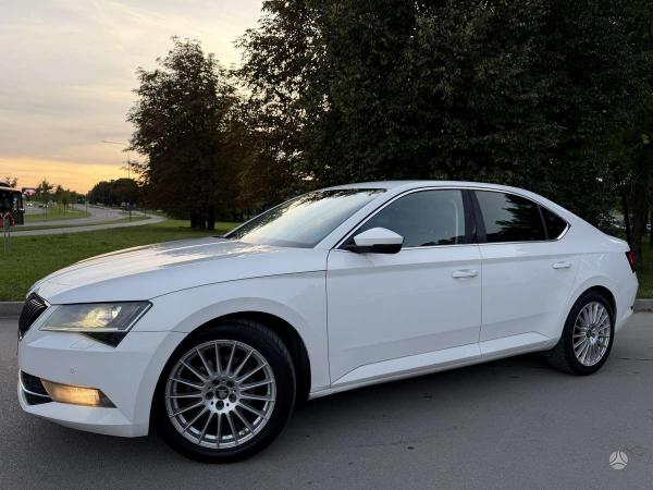Balts Skoda SuperB 2016 Kauņa, ar dzinēja tilpumu 1.97 L un nobraukumu 248 tūkst. km par 8950 €, foto 1 vietnē AUTOMOTO.COM.LV