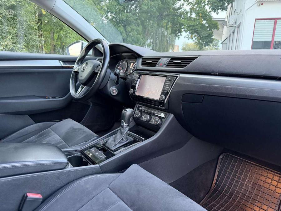 White Skoda SuperB 2016 in Kaunas, with an engine capacity of 1.97 L and mileage of 248 thousand km for 8950 €, photo 6 on AUTOMOTO.COM.LV