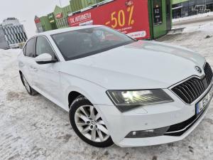 Balts Skoda SuperB 2017 Viļņa, ar dzinēja tilpumu 2.00 L un nobraukumu 291 tūkst. km par 11300 €, foto  vietnē AUTOMOTO.COM.LV
