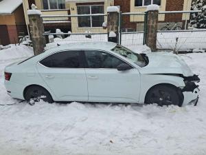 White Skoda SuperB 2017 in Vilnius, with an engine capacity of 1.97 L and mileage of 201 thousand km for 3500 €, photo 2 on AUTOMOTO.COM.LV