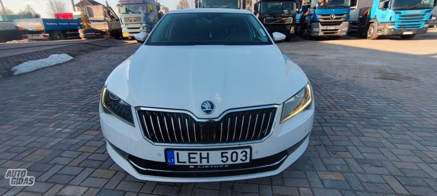 White Skoda SuperB 2017 in Vilnius, with an engine capacity of 2.00 L and mileage of 291 thousand km for 9200 €, photo 3 on AUTOMOTO.COM.LV
