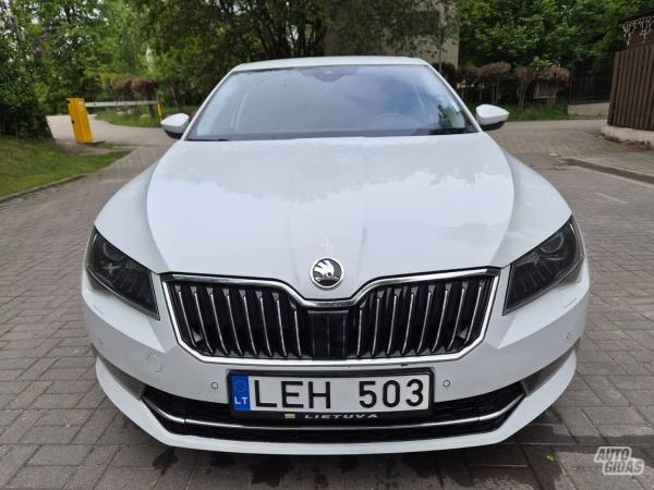 Balts Skoda SuperB 2017 Viļņa, ar dzinēja tilpumu 2.00 L un nobraukumu 298 tūkst. km par 9400 €, foto 3 vietnē AUTOMOTO.COM.LV