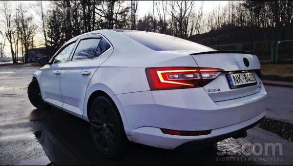 Balts Skoda SuperB 2018 Rīga, ar dzinēja tilpumu 1.60 L un nobraukumu 203 tūkst. km par 12250 €, foto 9 vietnē AUTOMOTO.COM.LV