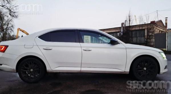 White Skoda SuperB 2018 in Riga, with an engine capacity of 1.60 L and mileage of 208 thousand km for 9990 €, photo 6 on AUTOMOTO.COM.LV