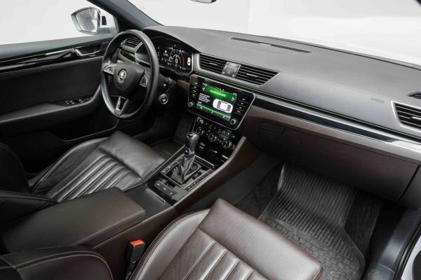 Balts Skoda SuperB 2019 Peetri, ar dzinēja tilpumu 2.00 L un nobraukumu 210 tūkst. km par 16150 €, foto 8 vietnē AUTOMOTO.COM.LV