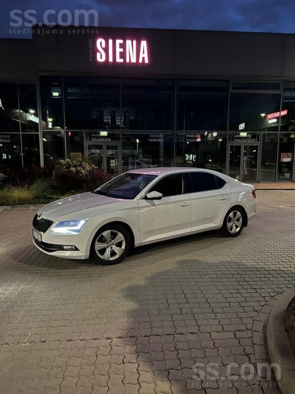 Balts Skoda SuperB 2019 Rīga, ar dzinēja tilpumu 2.00 L un nobraukumu 200 tūkst. km par 12900 €, foto 3 vietnē AUTOMOTO.COM.LV
