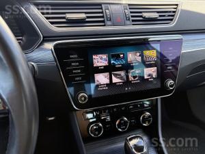 Balts Skoda SuperB 2020 Rīga, ar dzinēja tilpumu 1.40 L un nobraukumu 100 tūkst. km par 21500 €, foto 19 vietnē AUTOMOTO.COM.LV