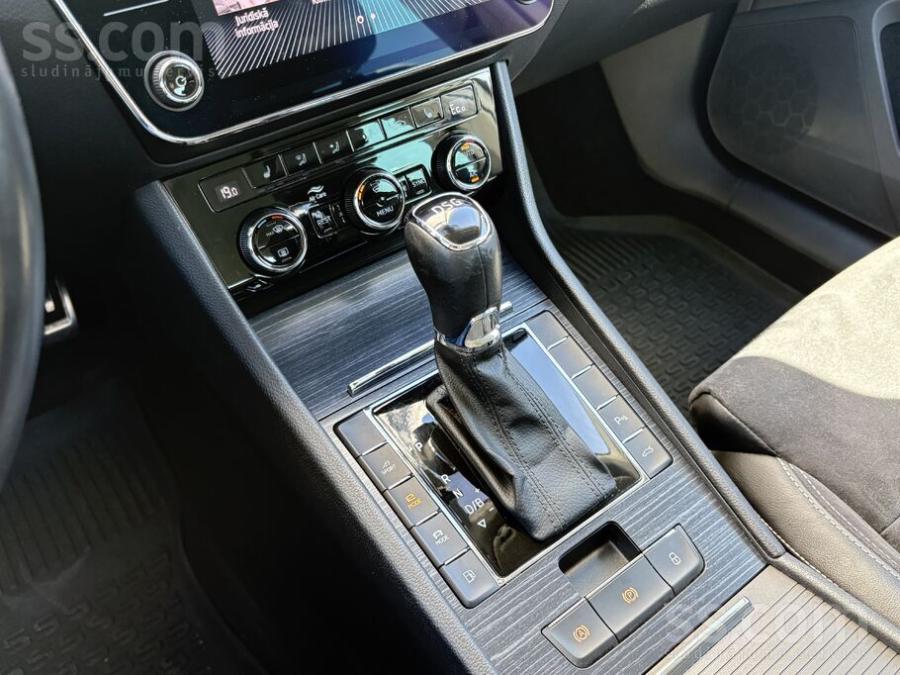 Balts Skoda SuperB 2020 Rīga, ar dzinēja tilpumu 1.40 L un nobraukumu 100 tūkst. km par 21500 €, foto 20 vietnē AUTOMOTO.COM.LV