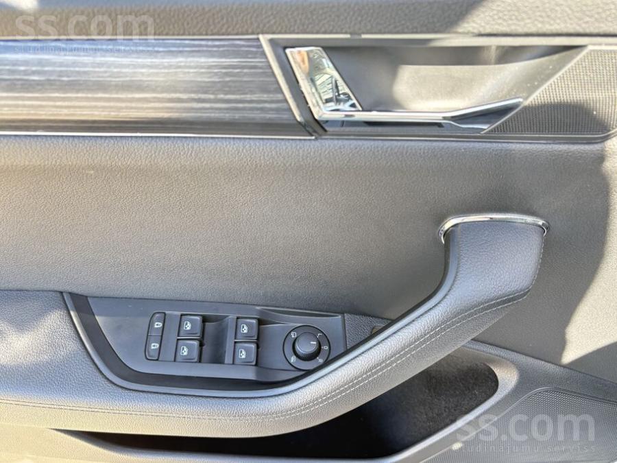 Balts Skoda SuperB 2020 Rīga, ar dzinēja tilpumu 1.40 L un nobraukumu 100 tūkst. km par 21500 €, foto 26 vietnē AUTOMOTO.COM.LV