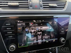 Balts Skoda SuperB 2020 Rīga, ar dzinēja tilpumu 1.40 L un nobraukumu 100 tūkst. km par 21500 €, foto 30 vietnē AUTOMOTO.COM.LV