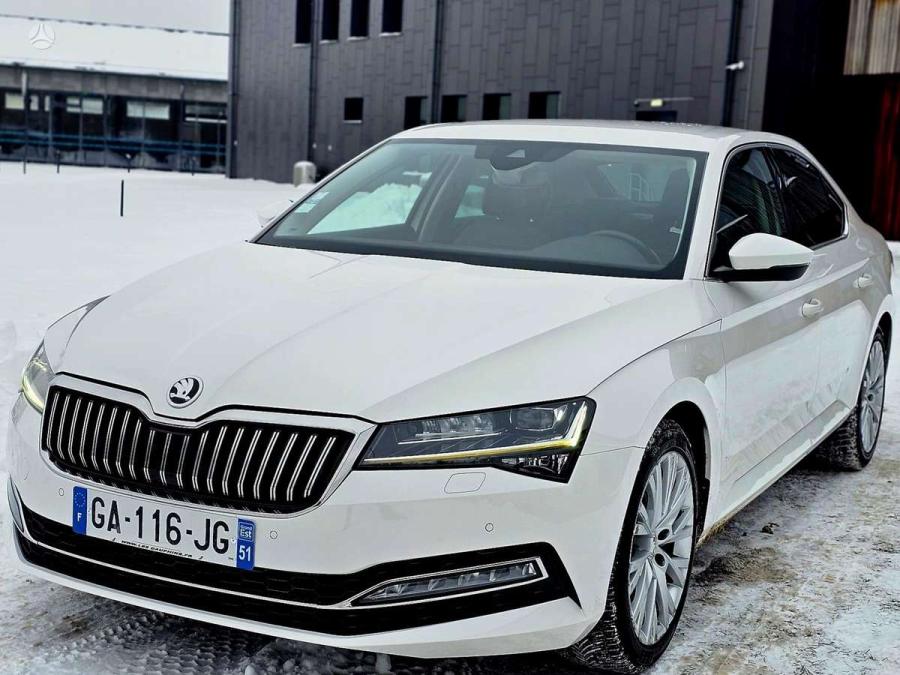 White Skoda SuperB 2021 in Taurage, with an engine capacity of 1.97 L and mileage of 171 thousand km for 15500 €, photo 1 on AUTOMOTO.COM.LV