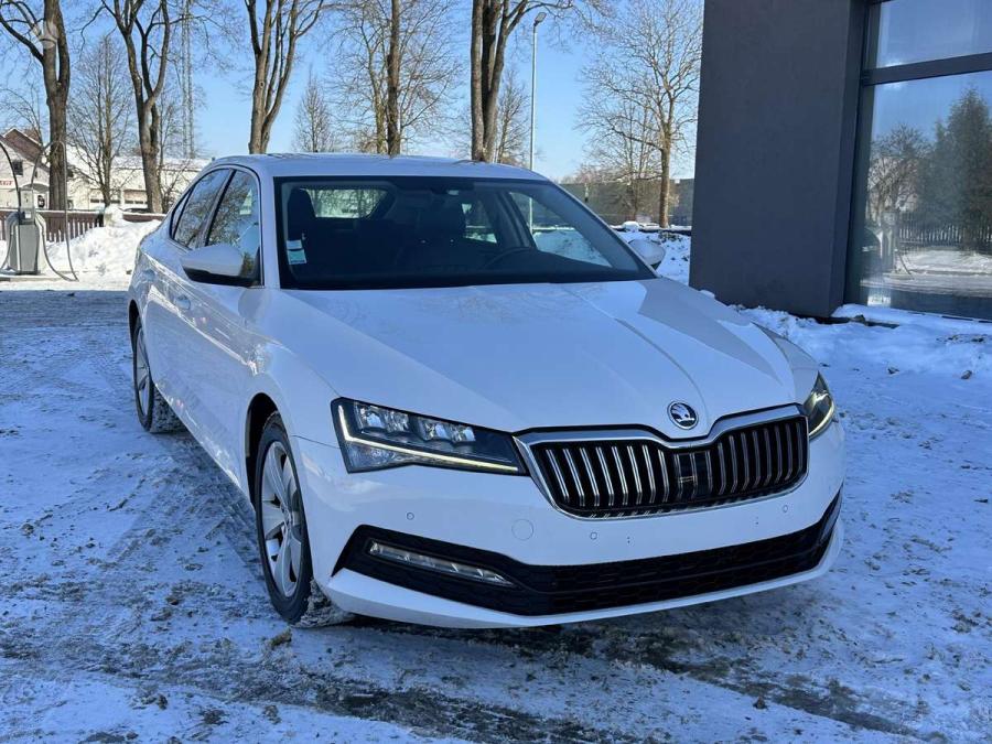 Balts Skoda SuperB 2021 Tauragė, ar dzinēja tilpumu 1.97 L un nobraukumu 415 tūkst. km par 11700 €, foto 1 vietnē AUTOMOTO.COM.LV