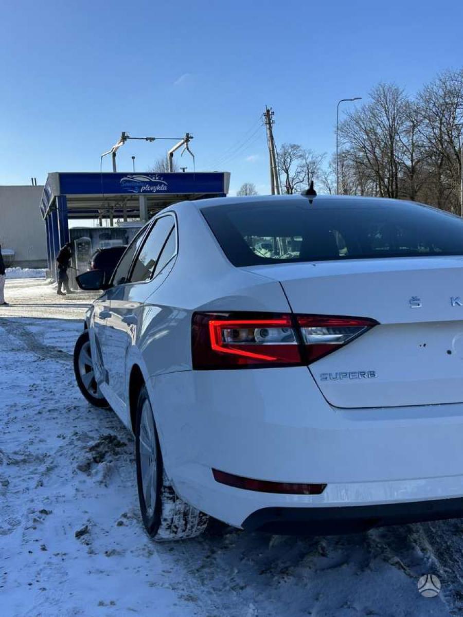 Balts Skoda SuperB 2021 Tauragė, ar dzinēja tilpumu 1.97 L un nobraukumu 415 tūkst. km par 11700 €, foto 7 vietnē AUTOMOTO.COM.LV
