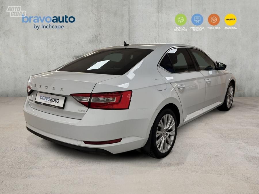White Skoda SuperB 2021 in Vilnius, with an engine capacity of 2.00 L and mileage of 149 thousand km for 21000 €, photo 6 on AUTOMOTO.COM.LV