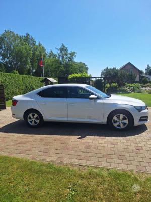 Balts Skoda SuperB 2021 Šilutė, ar dzinēja tilpumu 1.97 L un nobraukumu 190 tūkst. km par 14500 €, foto 4 vietnē AUTOMOTO.COM.LV