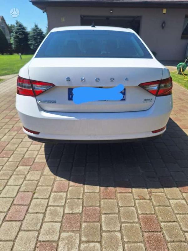 White Skoda SuperB 2021 in Silute, with an engine capacity of 1.97 L and mileage of 190 thousand km for 14500 €, photo 8 on AUTOMOTO.COM.LV