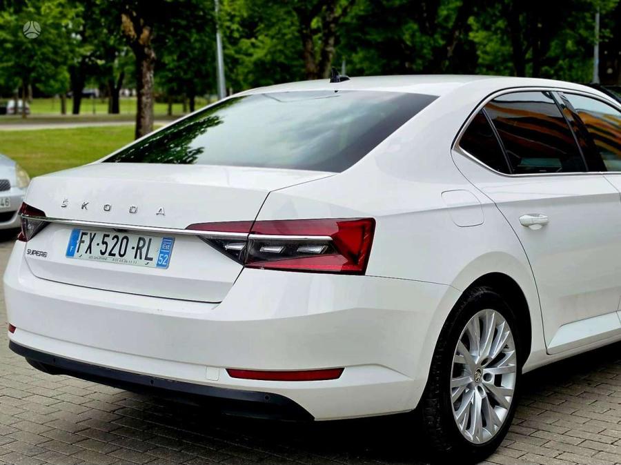 Balts Skoda SuperB 2021 Tauragė, ar dzinēja tilpumu 1.97 L un nobraukumu 187 tūkst. km par 14800 €, foto 15 vietnē AUTOMOTO.COM.LV