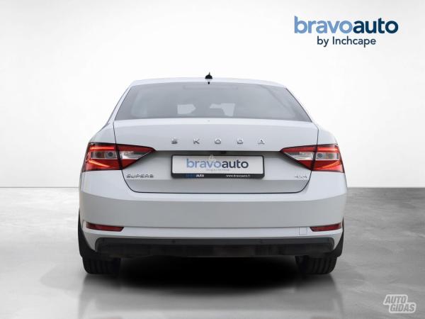 Balts Skoda SuperB 2021 Kauņa, ar dzinēja tilpumu 2.00 L un nobraukumu 148 tūkst. km par 19000 €, foto 5 vietnē AUTOMOTO.COM.LV
