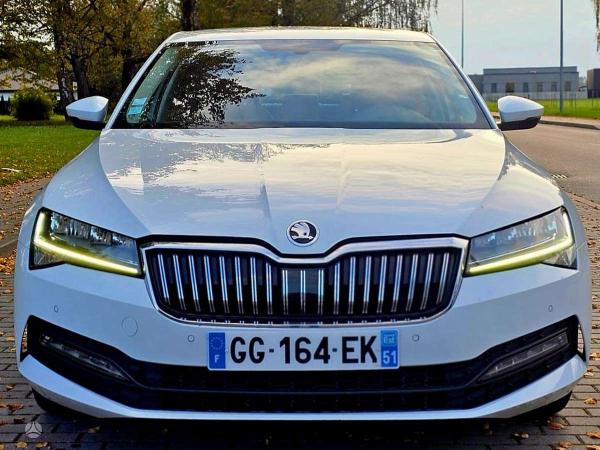 Balts Skoda SuperB 2022 Tauragė, ar dzinēja tilpumu 1.97 L un nobraukumu 183 tūkst. km par 14900 €, foto 2 vietnē AUTOMOTO.COM.LV