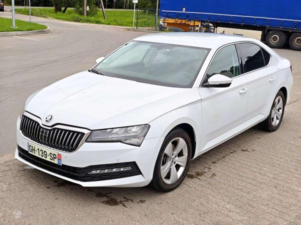 White Skoda SuperB 2022 in Taurage, with an engine capacity of 1.97 L and mileage of 250 thousand km for 12700 €, photo 3 on AUTOMOTO.COM.LV