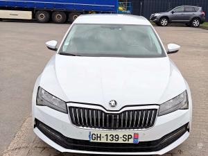 White Skoda SuperB 2022 in Taurage, with an engine capacity of 1.97 L and mileage of 250 thousand km for 12700 €, photo 9 on AUTOMOTO.COM.LV