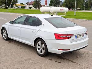 White Skoda SuperB 2022 in Taurage, with an engine capacity of 1.97 L and mileage of 250 thousand km for 12700 €, photo 12 on AUTOMOTO.COM.LV