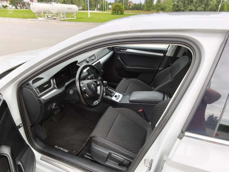 White Skoda SuperB 2022 in Taurage, with an engine capacity of 1.97 L and mileage of 250 thousand km for 12700 €, photo 18 on AUTOMOTO.COM.LV